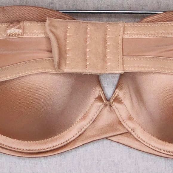 Maidenform | Intimates & Sleepwear | Maidenform Strapless Love The Lift ...